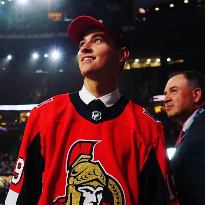 Ottawa Senators Select Former Aviator Player Shane Pinto 32nd Overall ...