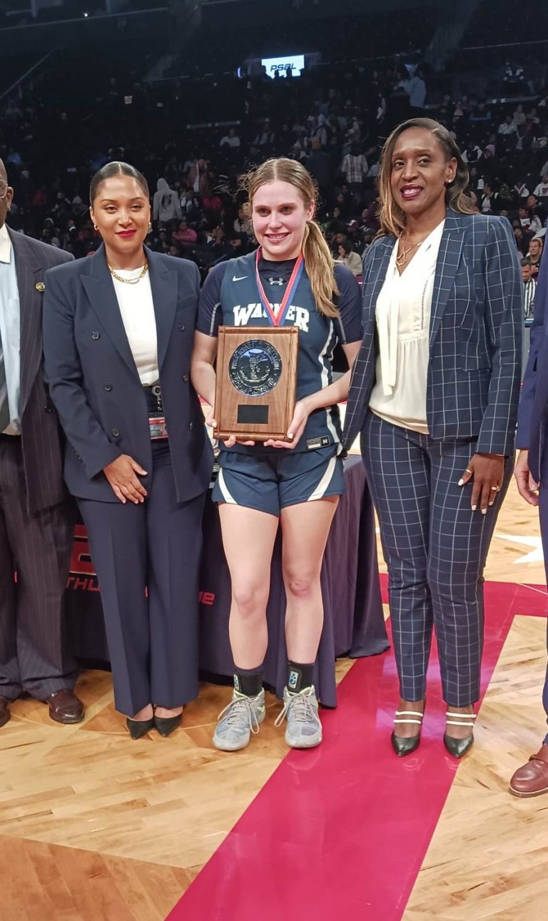 Staten Island’s Nicole Melious Drains 16 in First College Hoops Game ...